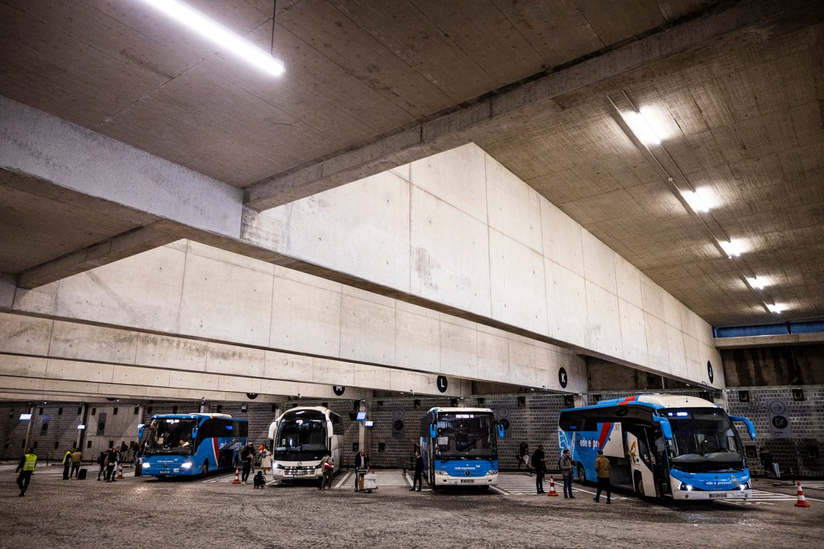 Saiba como chegar e sair do Terminal Intermodal de Campanhã